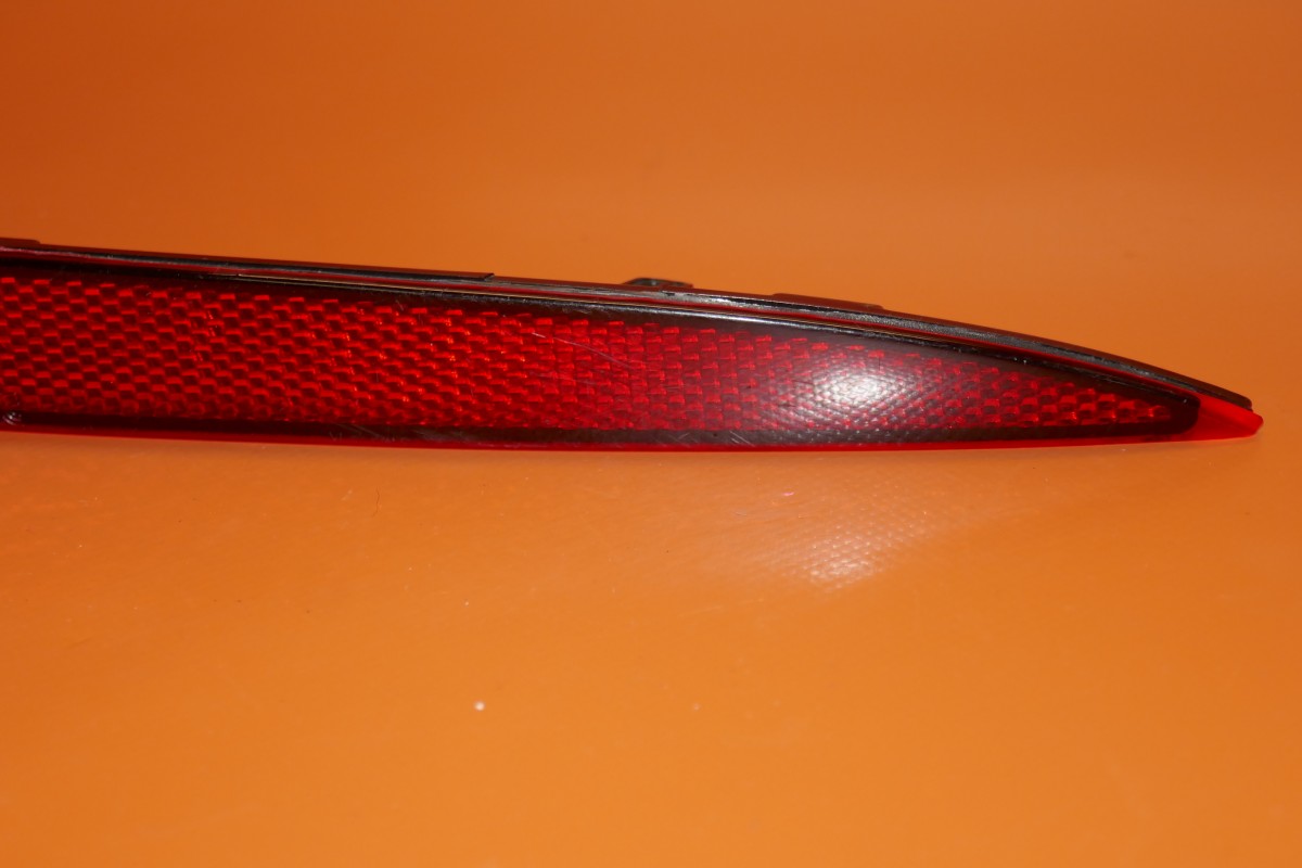 TESLA MODEL S REAR BUMPER REFLECTOR RIGHT PASSENGER 2016 2017 2018 2019 ...