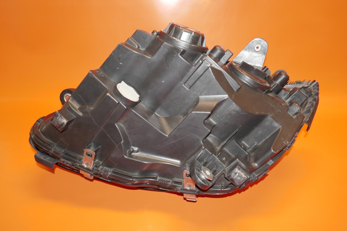 MERCEDES BENZ C300 HEADLIGHT RIGHT PASSENGER 2015 2016 2017 2018 ...