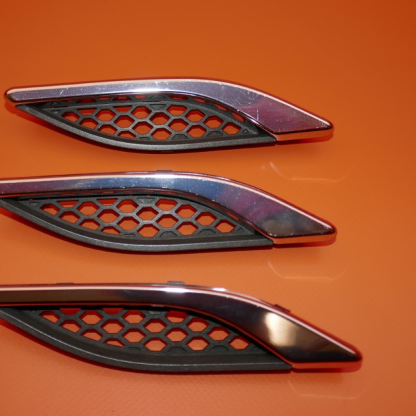 MASERATI GHIBLI FENDER VENT GRILLE 2014 2015 2016 2017 LEFT 670028906 OEM