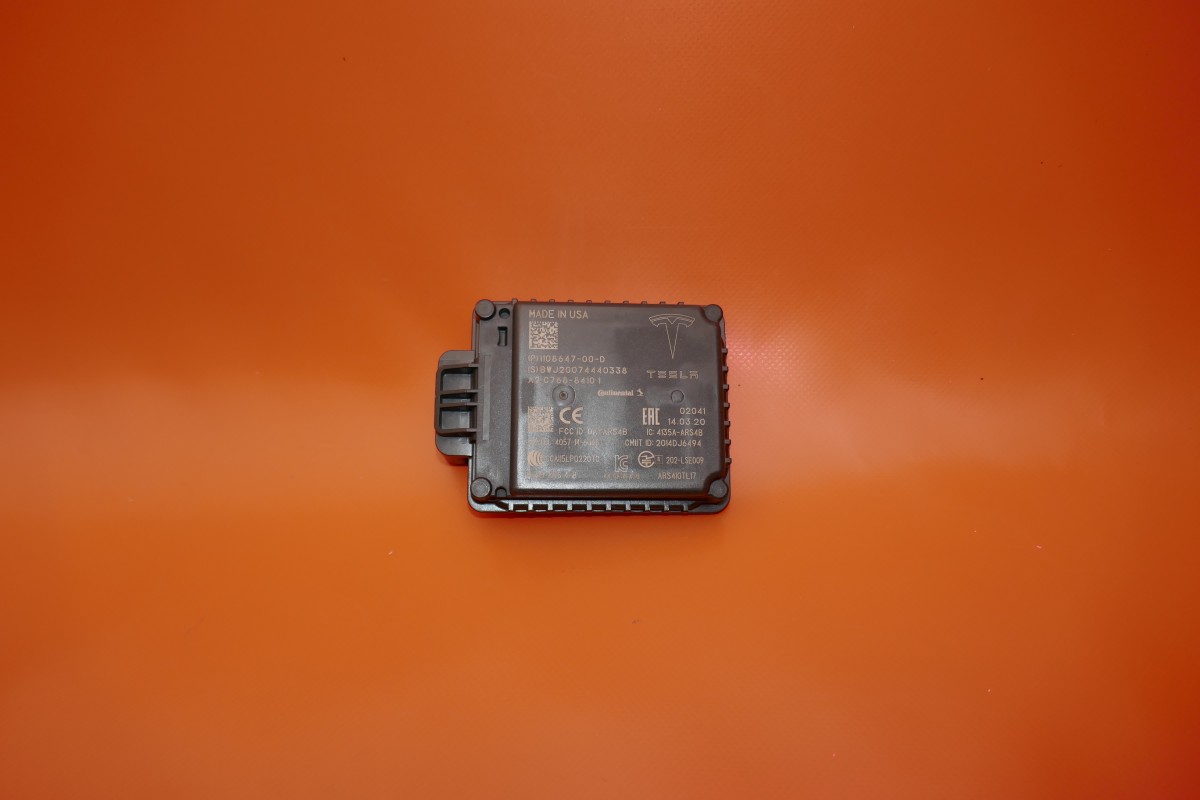 TESLA MODEL 3 RADAR SENSOR MODULE 2017 2018 2019 2020 1108647-00-D OEM