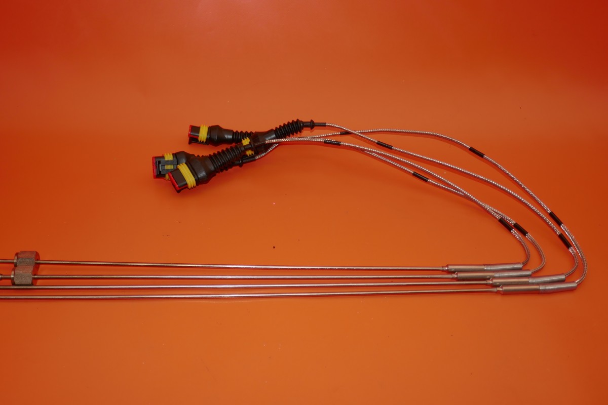 LAMBORGHINI AVENTADOR THERMOCOUPLE KIT 470998102 OEM