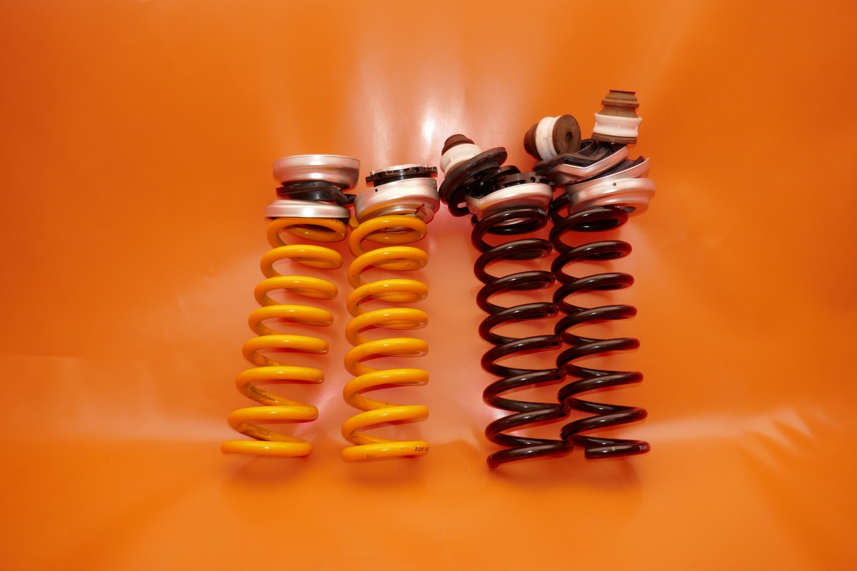 LAMBORGHINI AVENTADOR SHOCK SPRING NOVITEC TYPE 834 470 511 115 F 470 ...