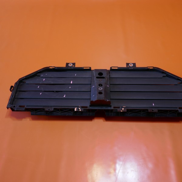 PORSCHE CAYENNE SHUTTER RADIATOR AIR DUCT 2015 2016 2017 7P5121635 OEM