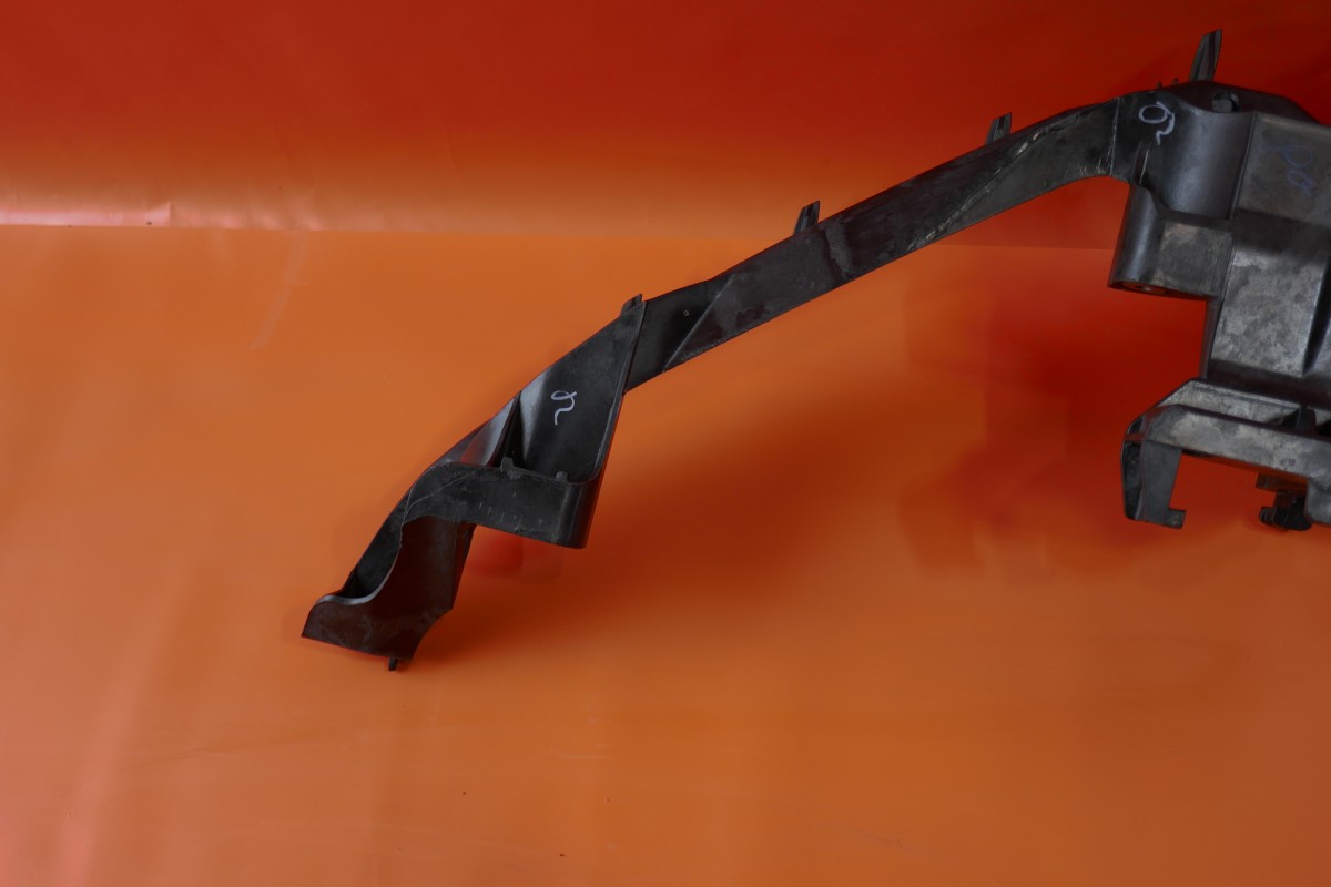 AUDI Q5 HEADLIGHT MOUNT BRACKET SUPPORT RIGHT PASSENGER 2018 2019 2020 ...