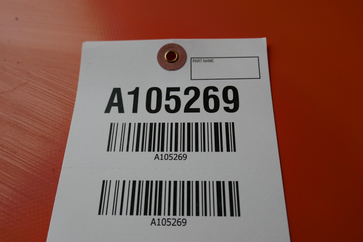 AUDI Q5 HEADLIGHT MOUNT BRACKET SUPPORT RIGHT PASSENGER 2018 2019 2020 ...