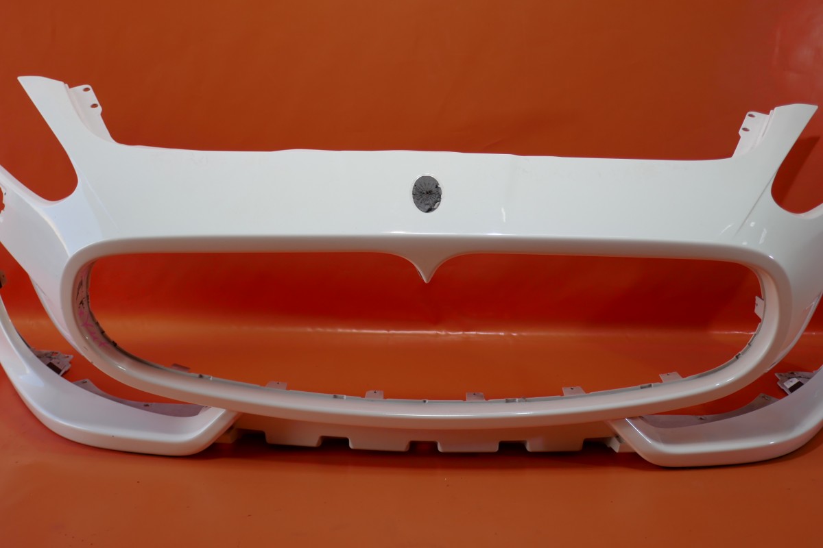 MASERATI GRANTURISMO MC SPORT FRONT BUMPER 2013 2014 2015 2016 084814300