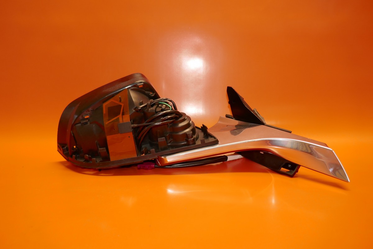 TESLA MODEL 3 MIRROR RIGHT PASSENGER 2017 2018 2019 2020 1110778-99-H OEM