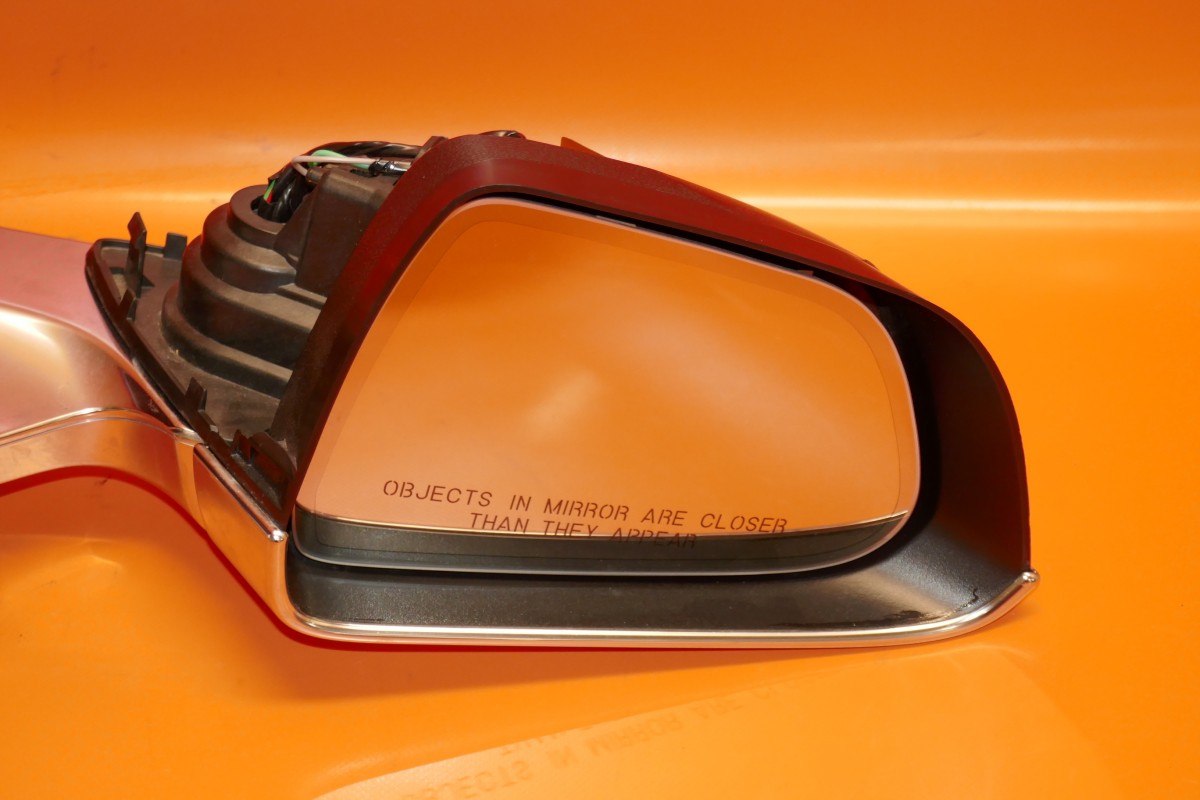 TESLA MODEL 3 MIRROR RIGHT PASSENGER 2017 2018 2019 2020 1110778-99-H OEM