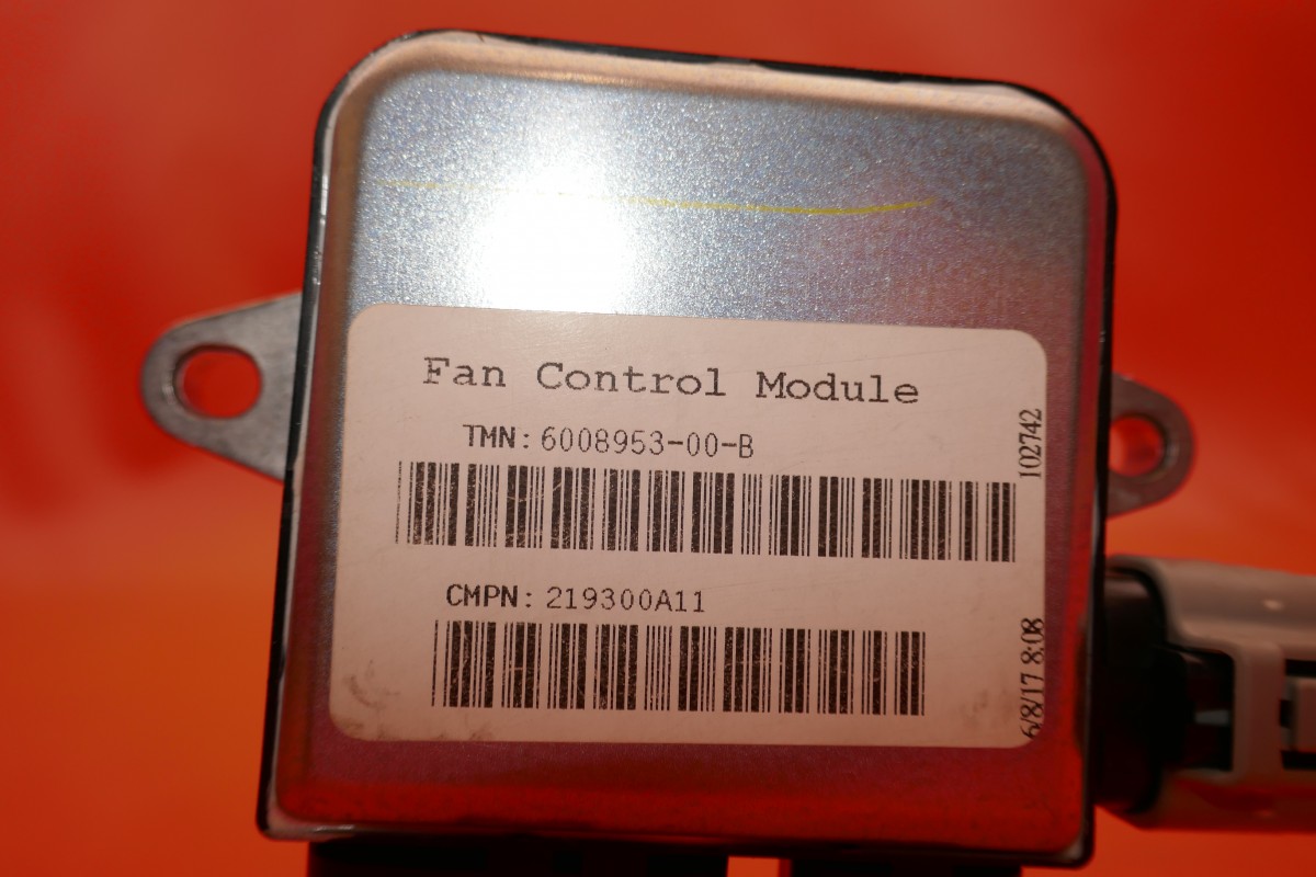 TESLA MODEL S FAN CONTROL MODULE 2016 2017 2018 2019 2020 6008953-00-B OEM