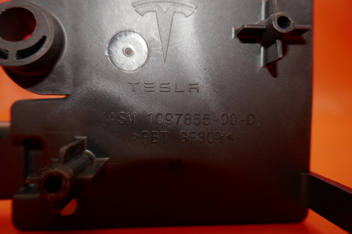 TESLA MODEL 3 REAR BLE 2017 2018 2019 2020 2021 1097855-00-D OEM