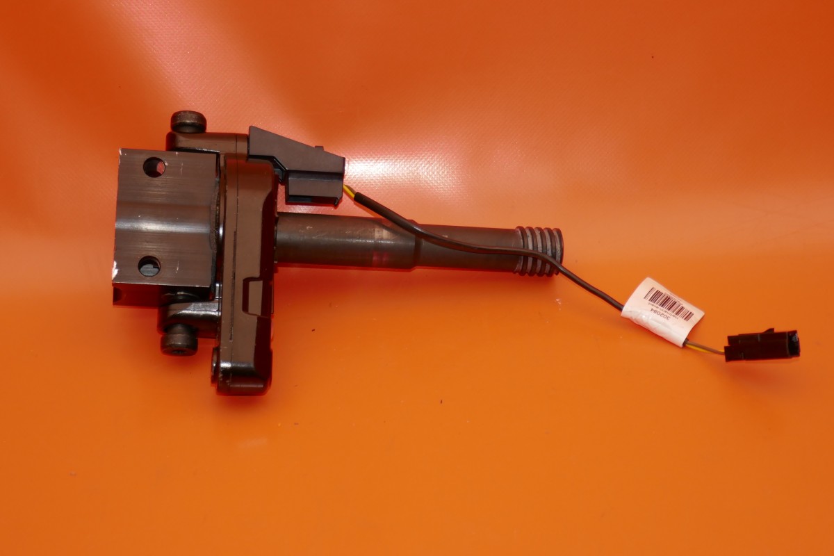 TESLA MODEL X SEAT GEARBOX 2ND ROW PITCH 2016 2017 2018 2019 2020 ...