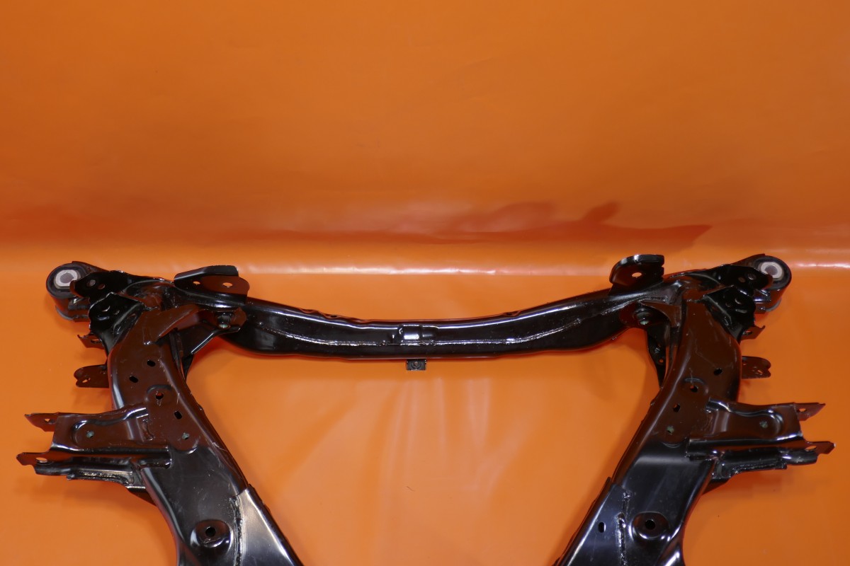 TESLA MODEL Y SUBFRAME REAR CROSSMEMBER 2020 2021 2022 AWD 1044580-00-G OEM