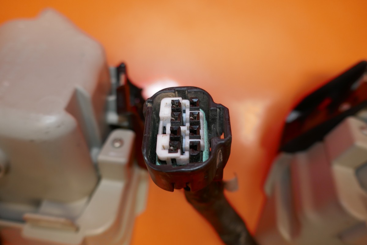 TOYOTA PRIUS FOG LIGHT LEFT RIGHT LED 2012 2013 2014 2015 82113-47170 OEM