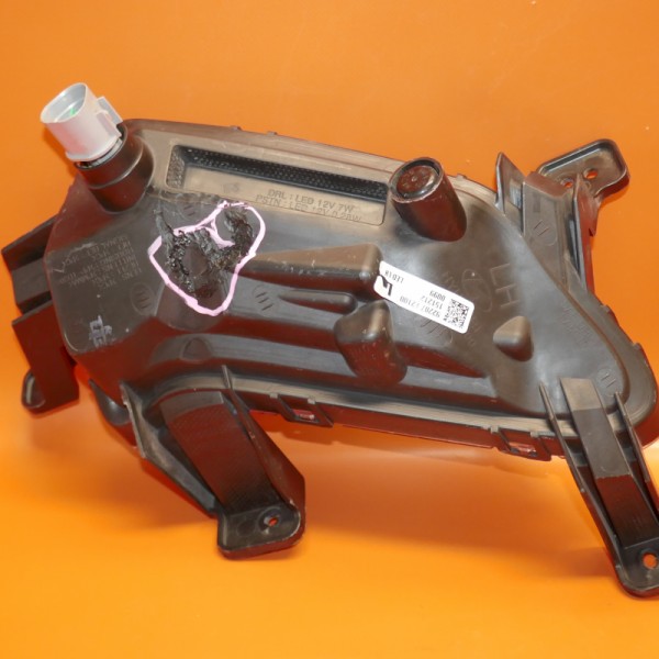 HYUNDAI ELANTRA DAYTIME RUNNING LIGHT 2017 2018 92207 F2100 OEM