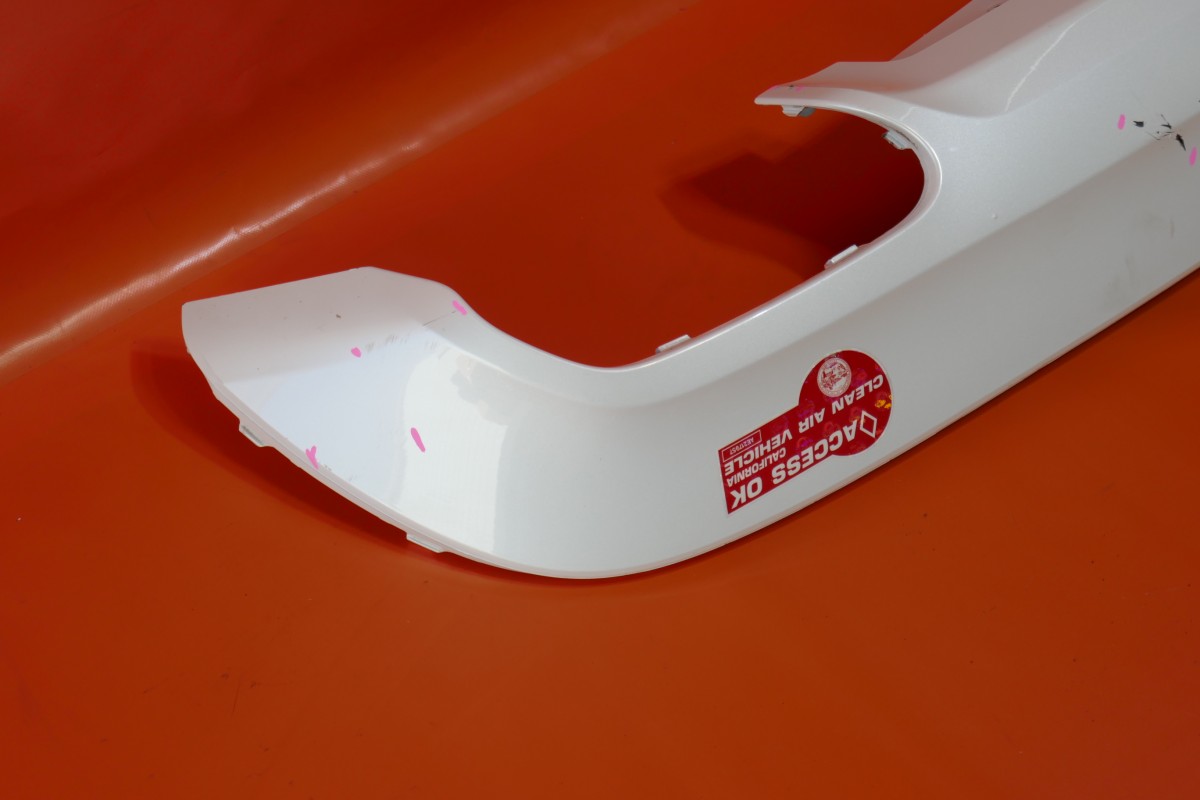 VOLVO XC60 REAR BUMPER VALANCE DIFFUSER 2018 2019 2020 3142507 OEM