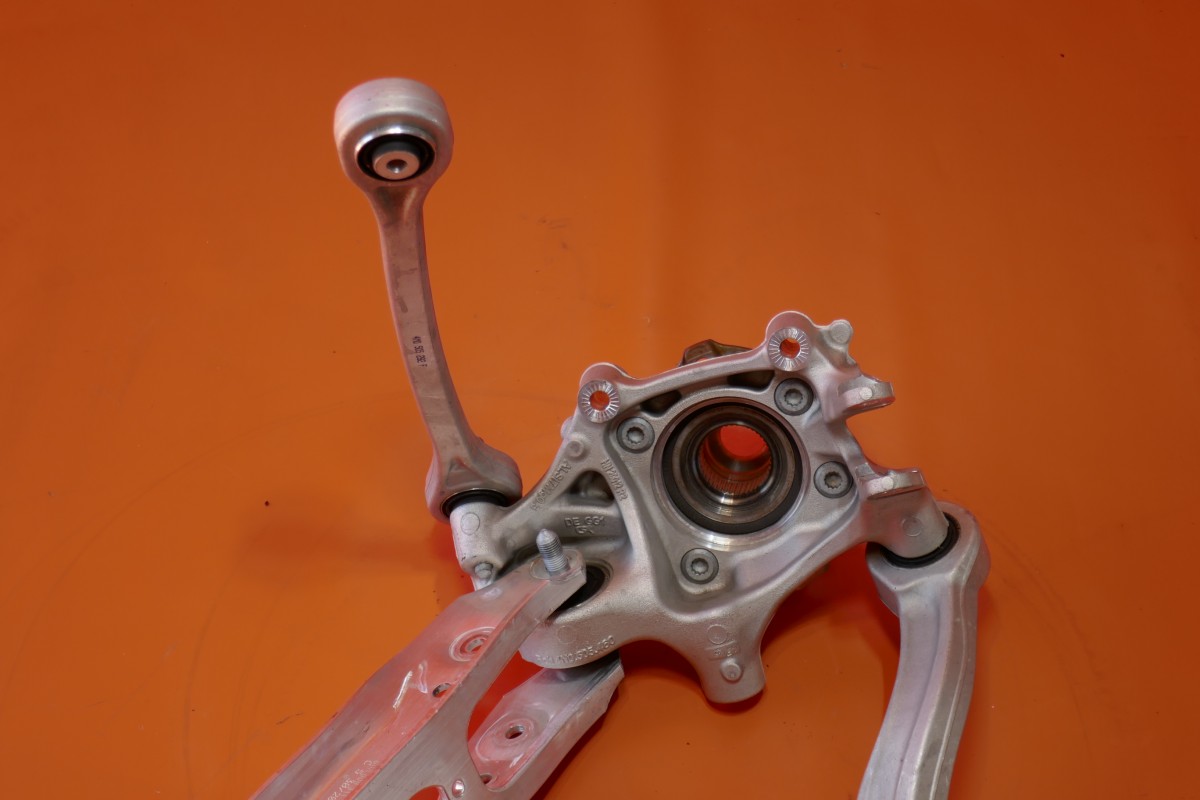 AUDI Q5 KNUCKLE CONTROL ARM RIGHT REAR 2018 2019 2020 80A503311B OEM