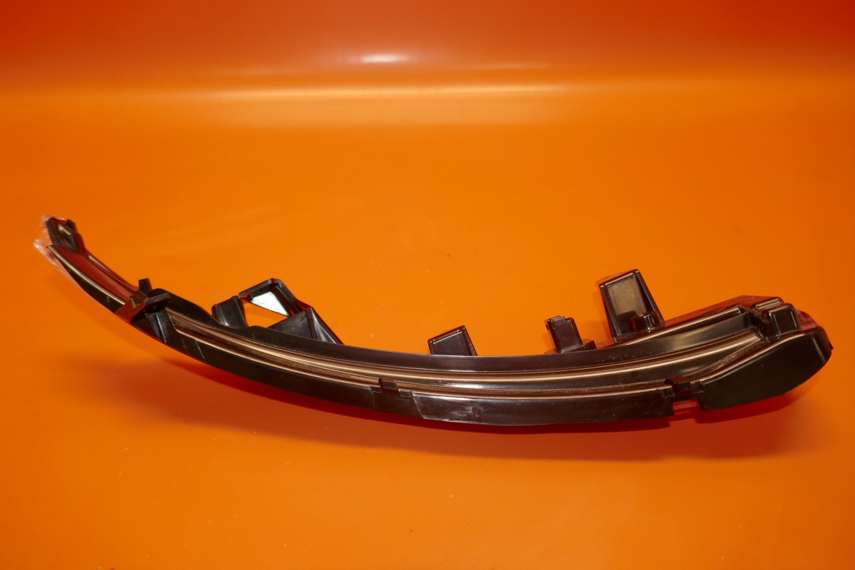 PORSCHE CAYENNE TURN SIGNAL INDICATOR LEFT 2019 2020 2021 9Y1949101C OEM