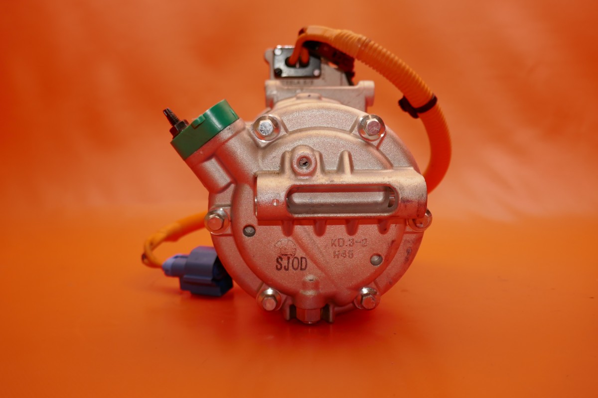 TESLA MODEL X AC COMPRESSOR 2016 2017 2018 2019 2020 1042442-00-K OEM