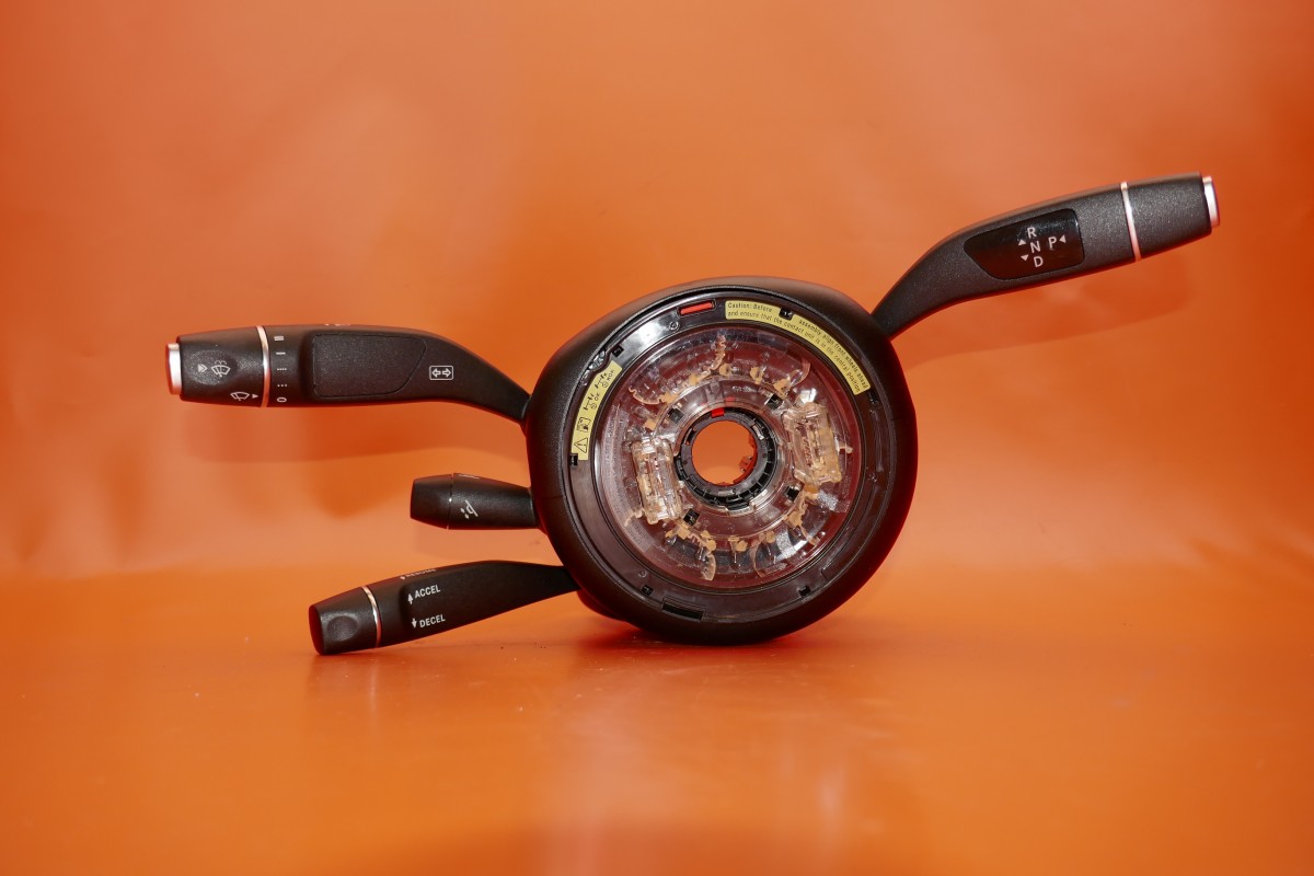 MERCEDES GLC300 STEERING COLUM CLOCK SPRING 2018 2019 GLC43 A2059004523 OEM