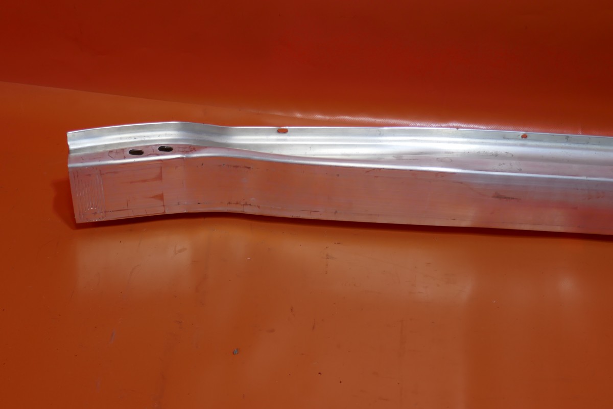 PORSCHE MACAN REINFORCEMENT FRONT 2015 2016 2017 2018 2019 8R0807113D