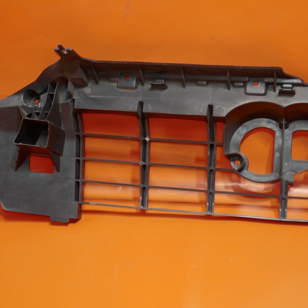 AUDI Q3 GRILLE STRIKER PLATE 2019 2020 2021 83A853692A OEM