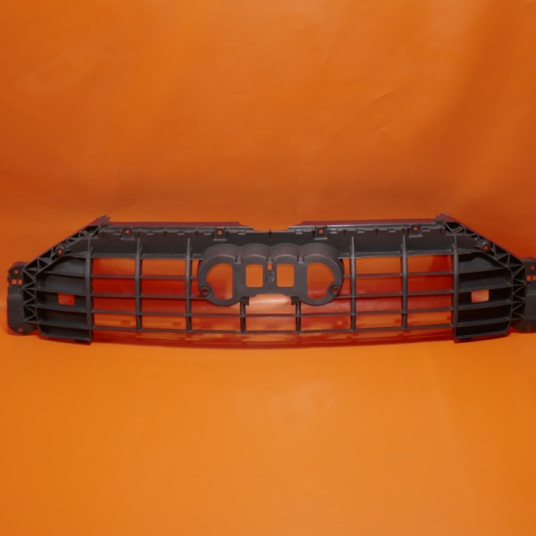 AUDI Q3 GRILLE STRIKER PLATE 2019 2020 2021 83A853692A OEM