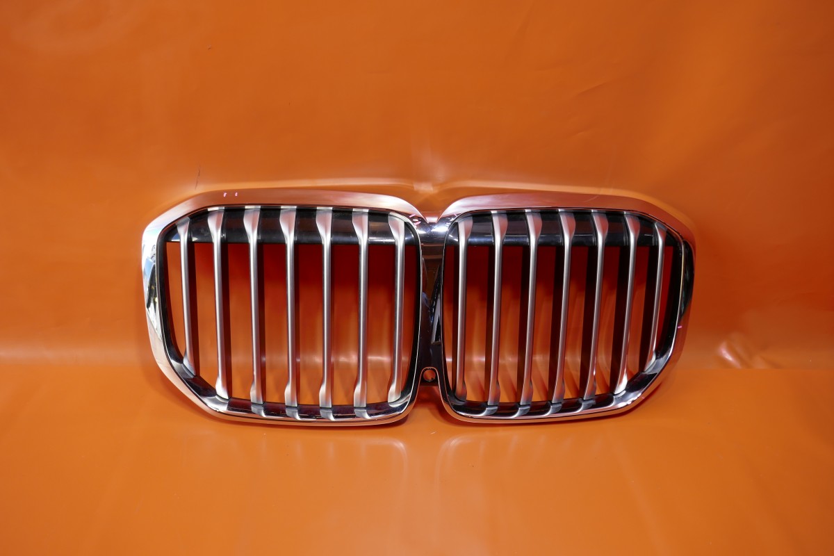 BMW X7 FRONT UPPER GRILLE 2019 2020 2021 G07 OEM