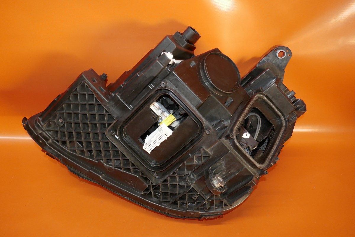 MERCEDES BENZ E300 HEADLIGHT RIGHT 2017 2018 2019 LED E400 ...