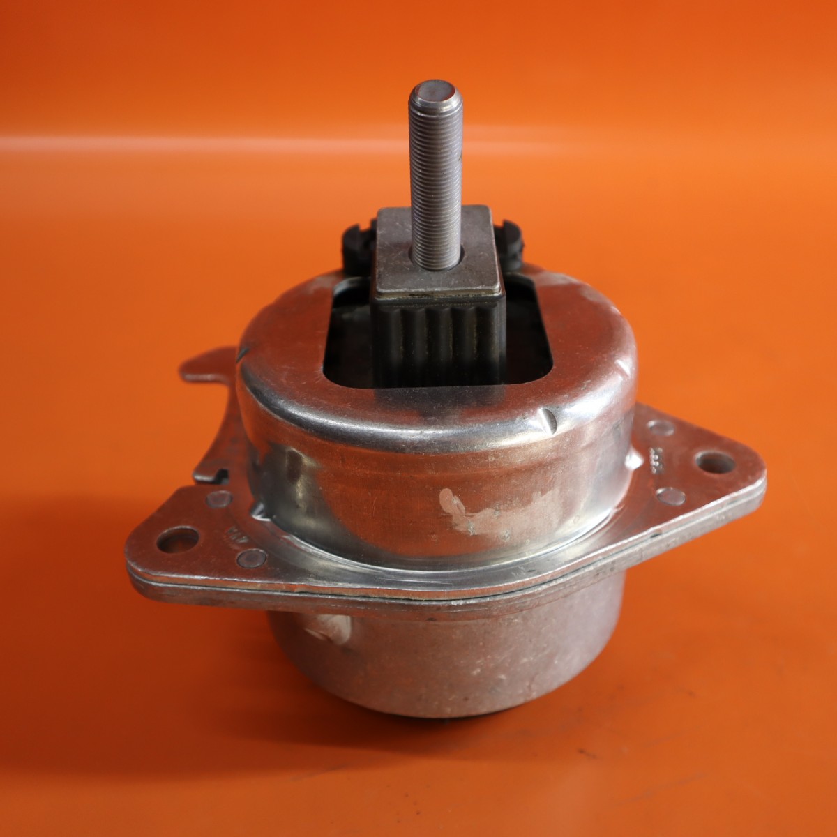 ALFA ROMEO GIULIA ENGINE MOUNT BUSHING LEFT 2017 2018 2019 2020 ...