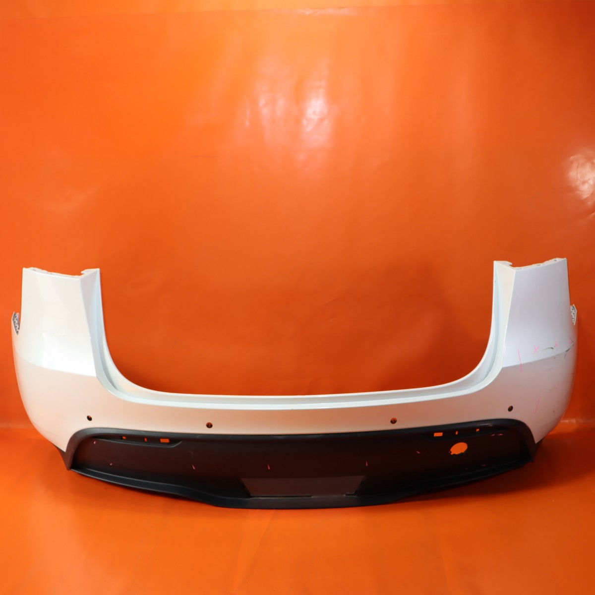 TESLA MODEL Y REAR BUMPER 2020 2021 2022 1540120-01-A OEM