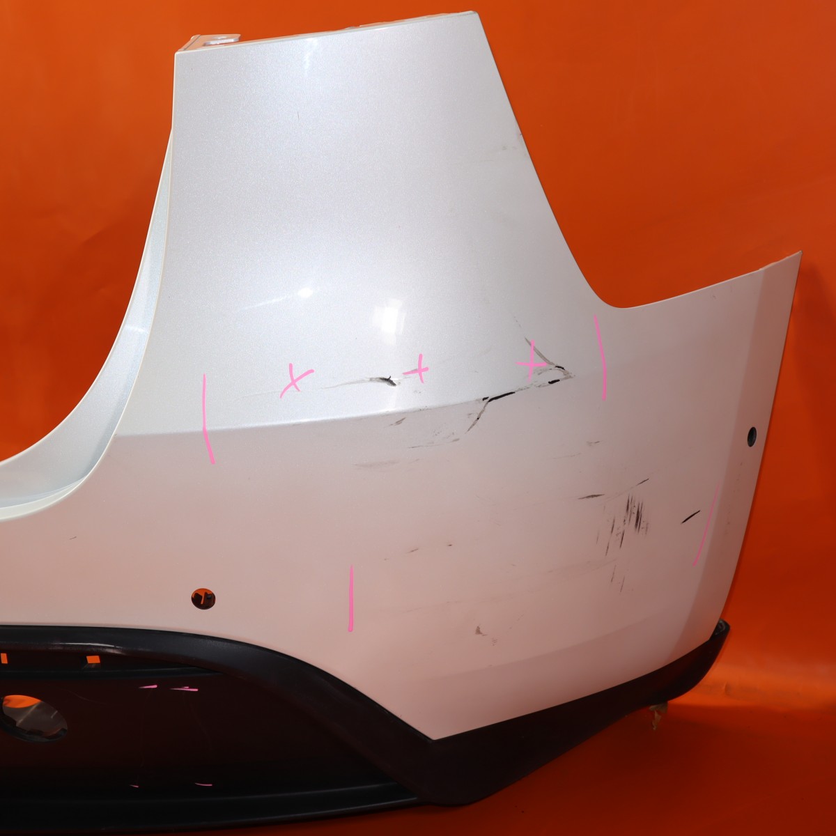 TESLA MODEL Y REAR BUMPER 2020 2021 2022 1540120-01-A OEM