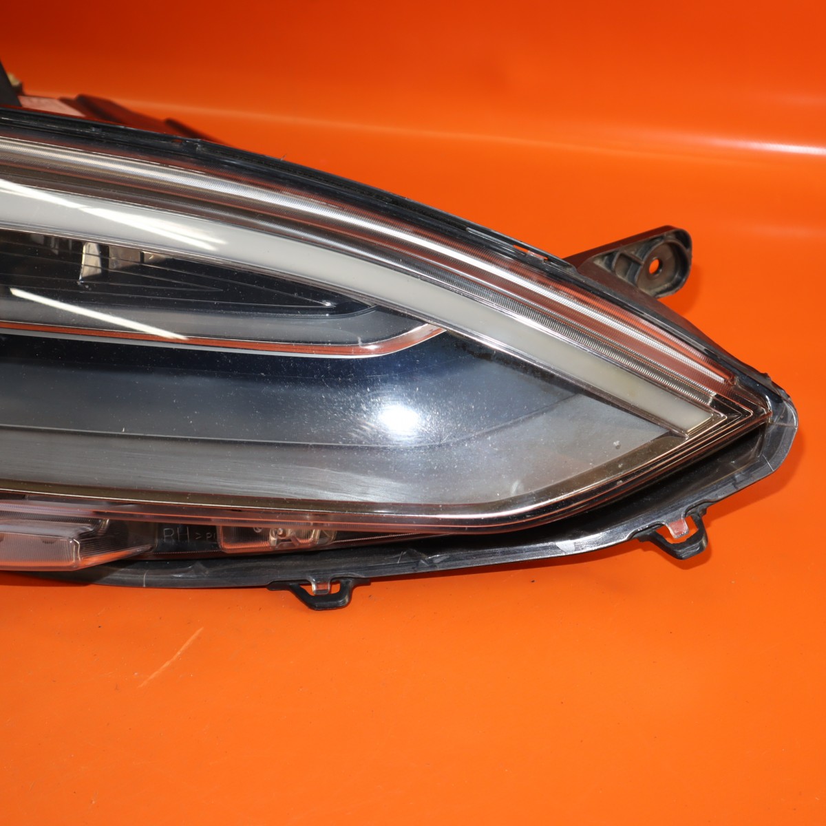 TESLA MODEL S HEADLIGHT RIGHT PASSENGER 2016 2017 2018 2019 2020 2021 ...