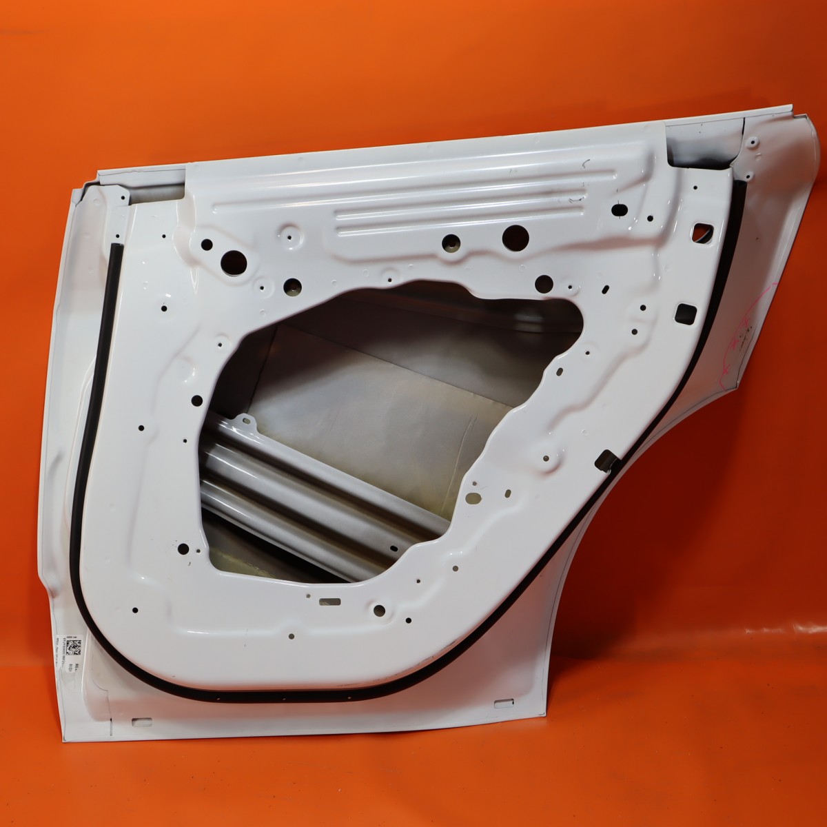 TESLA MODEL Y DOOR RIGHT PASSENGER REAR 2020 2021 2022 OEM