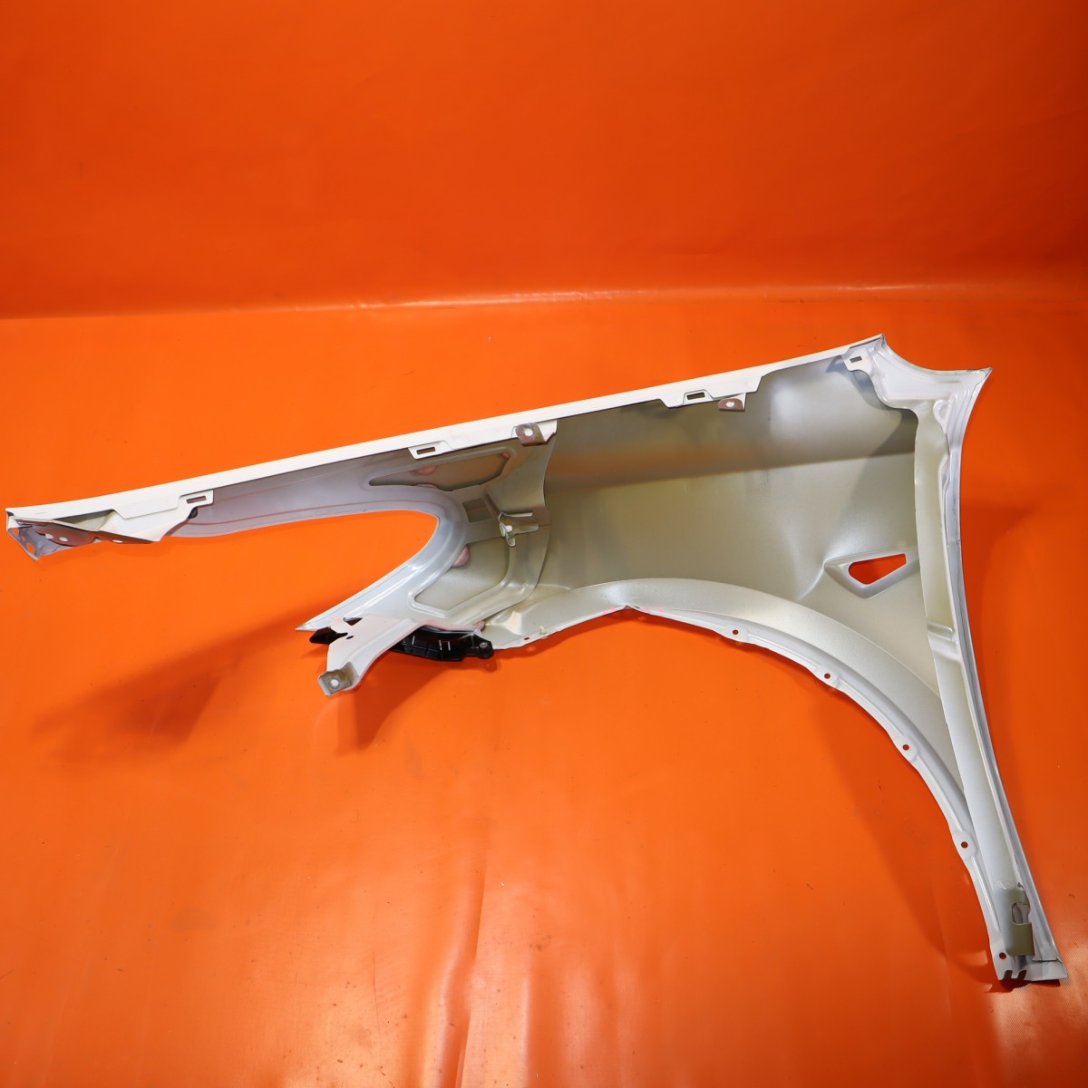 TESLA MODEL Y FENDER RIGHT PASSENGER 2020 2021 2022 1493472 OEM