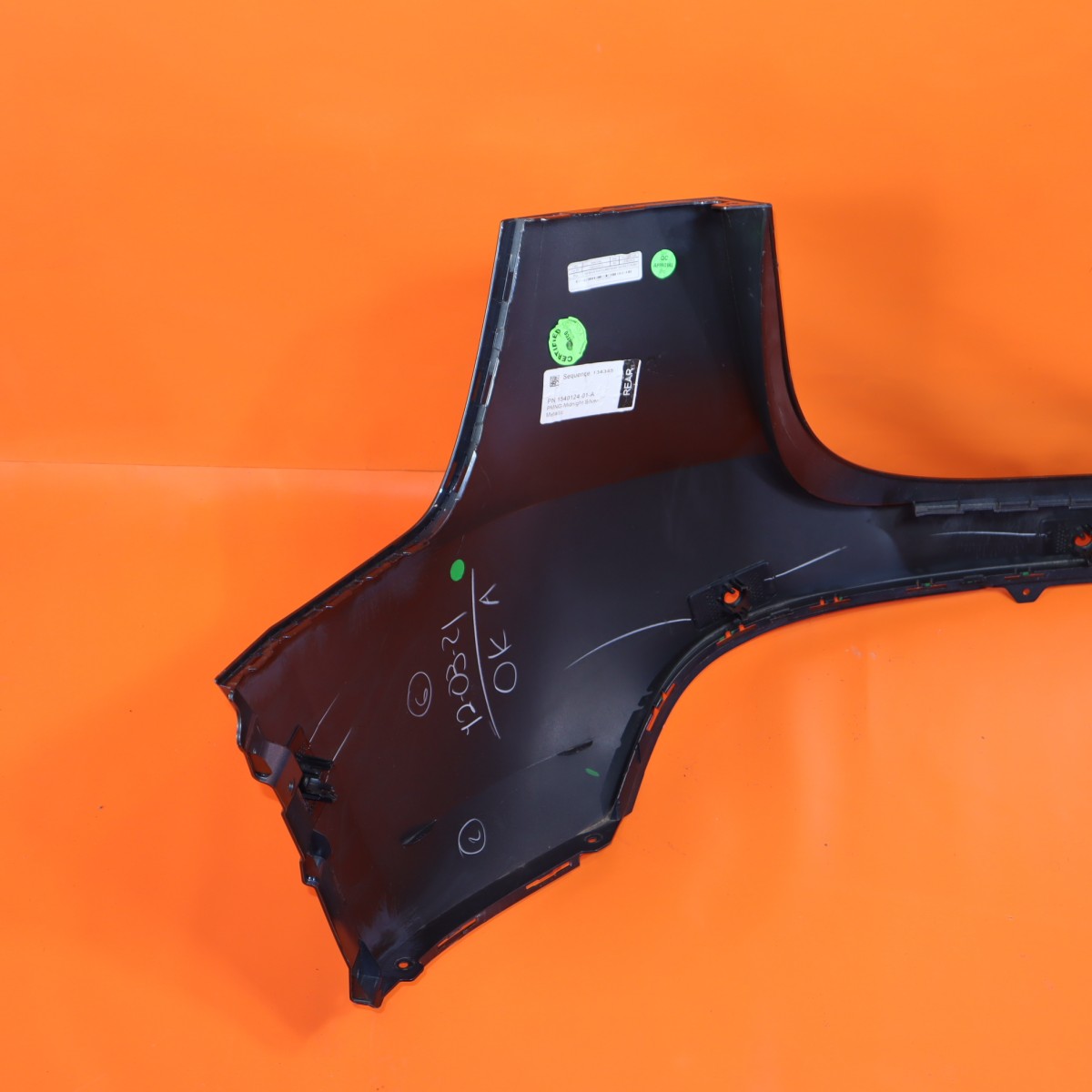 TESLA MODEL Y REAR BUMPER 2020 2021 2022 1540120-01-A OEM