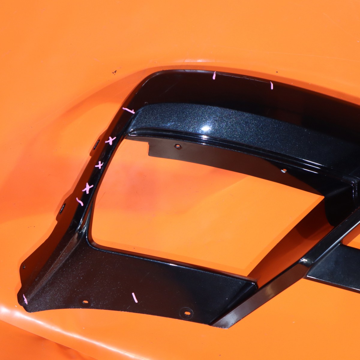 CHEVROLET CORVETTE REAR BUMPER VALANCE DIFFUSER 2020 2021 2022 84742308 OEM