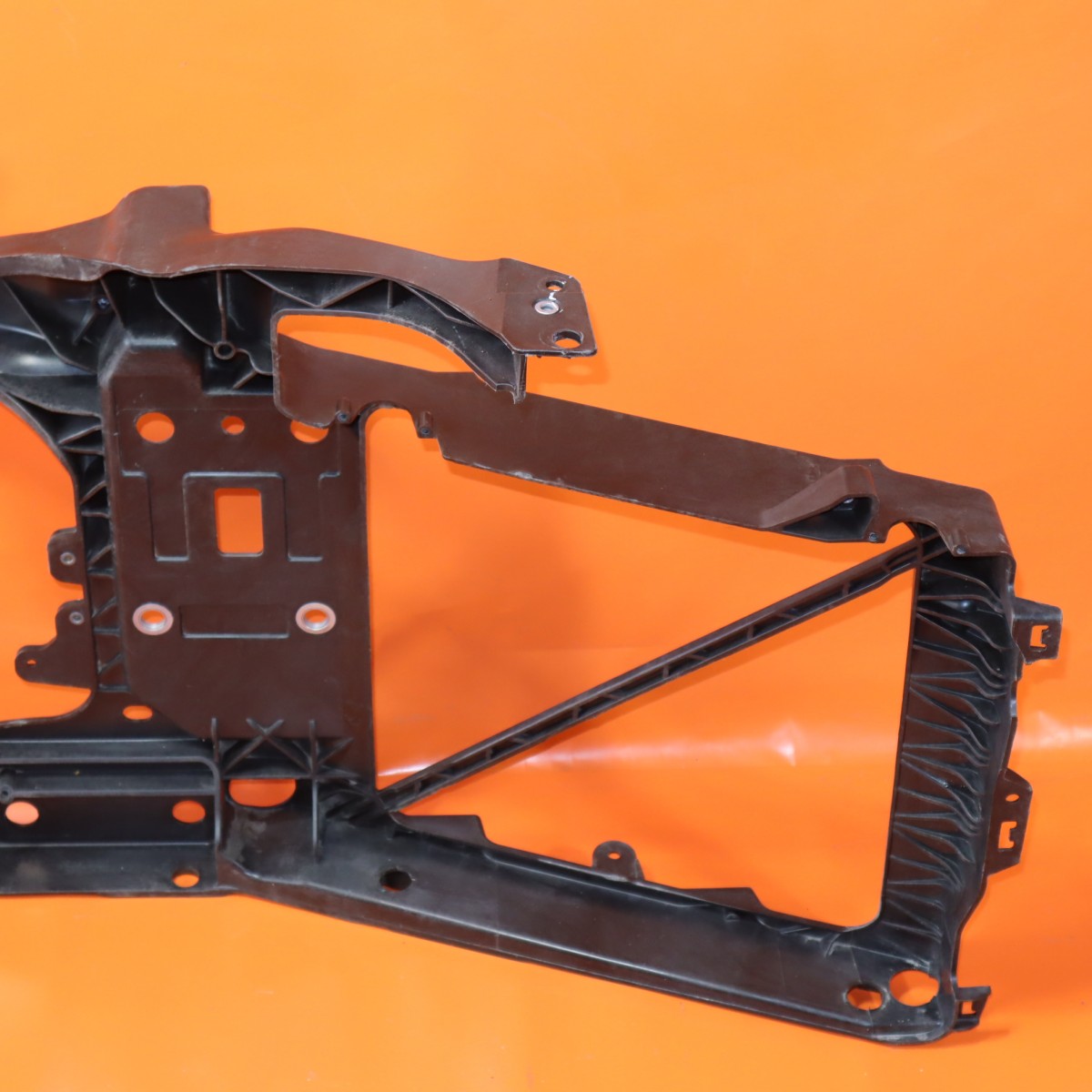 TESLA MODEL S RADIATOR SUPPORT 2015 2016 2017 2018 2019 2020 1061950-00 ...