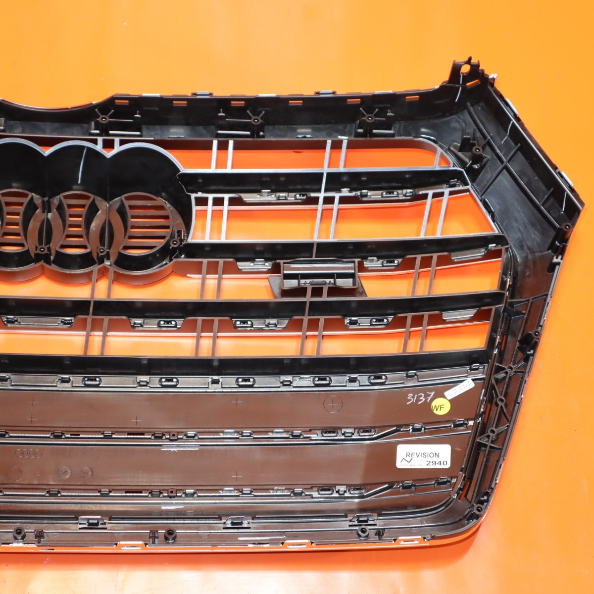 AUDI SQ5 GRILLE S-LINE 2018 2019 2020 80A853651C GRAY OEM