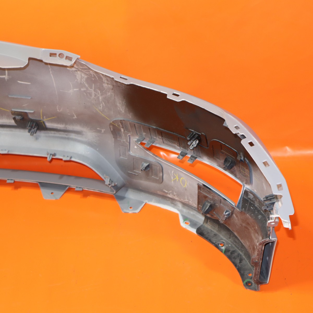 TESLA MODEL Y FRONT BUMPER 2020 2021 2022 1493745-00-A RECONDITIONED OEM