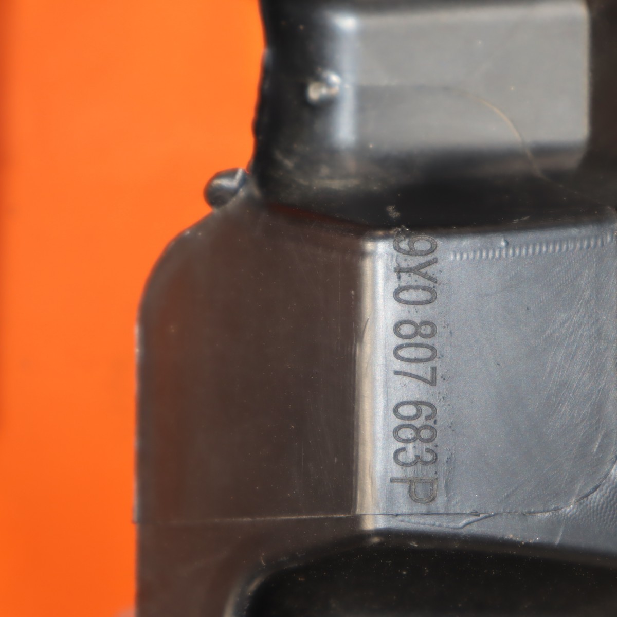 PORSCHE CAYENNE GRILLE CENTER BLACK 2019 2020 2021 9Y0807683P OEM