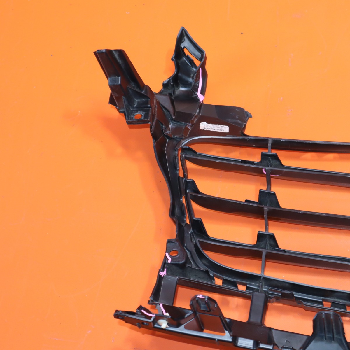 PORSCHE CAYENNE GRILLE CENTER BLACK 2019 2020 2021 9Y0807683P OEM