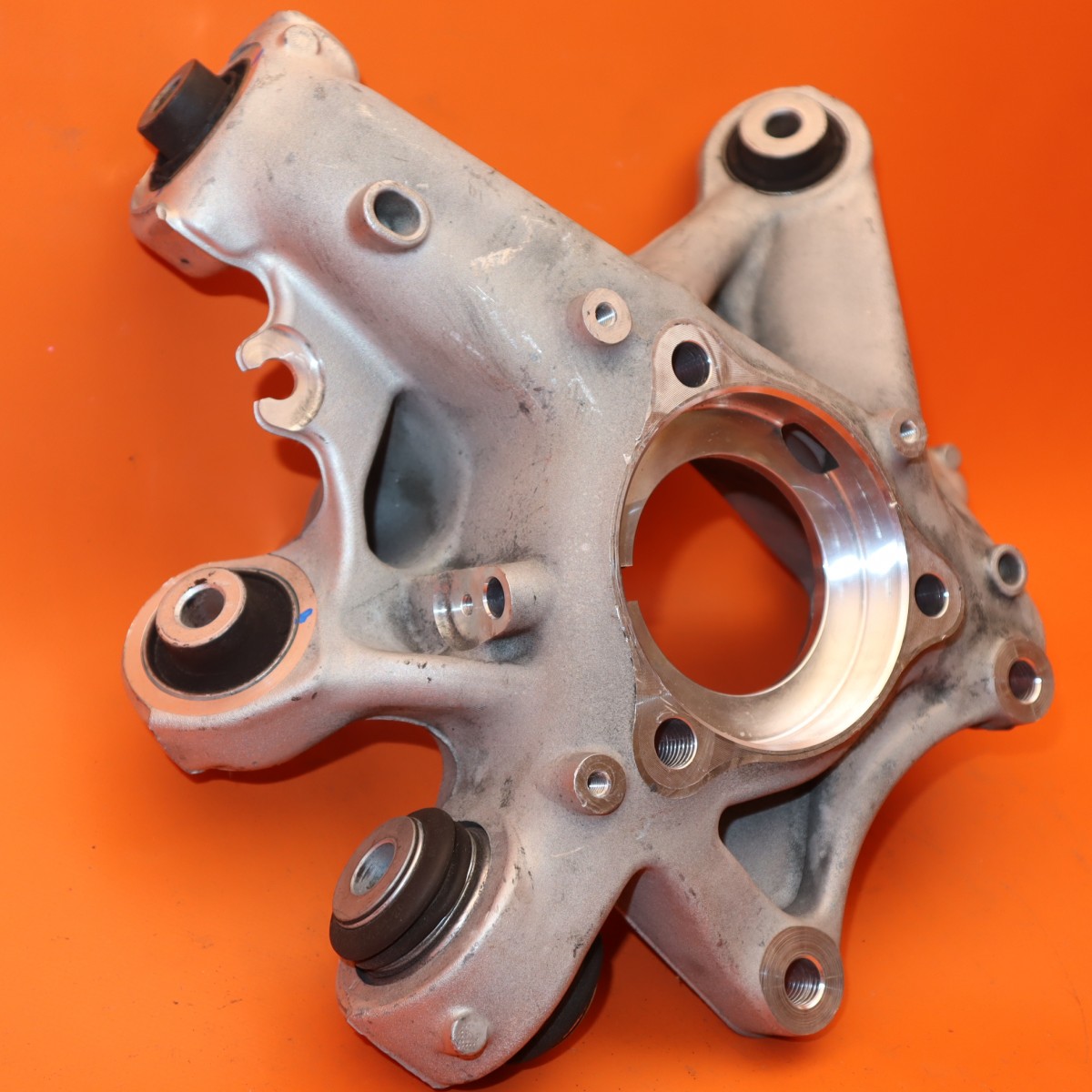 TESLA MODEL 3 KNUCKLE RIGHT REAR 2017 2018 2019 2020 2021 1044416-00-F ...