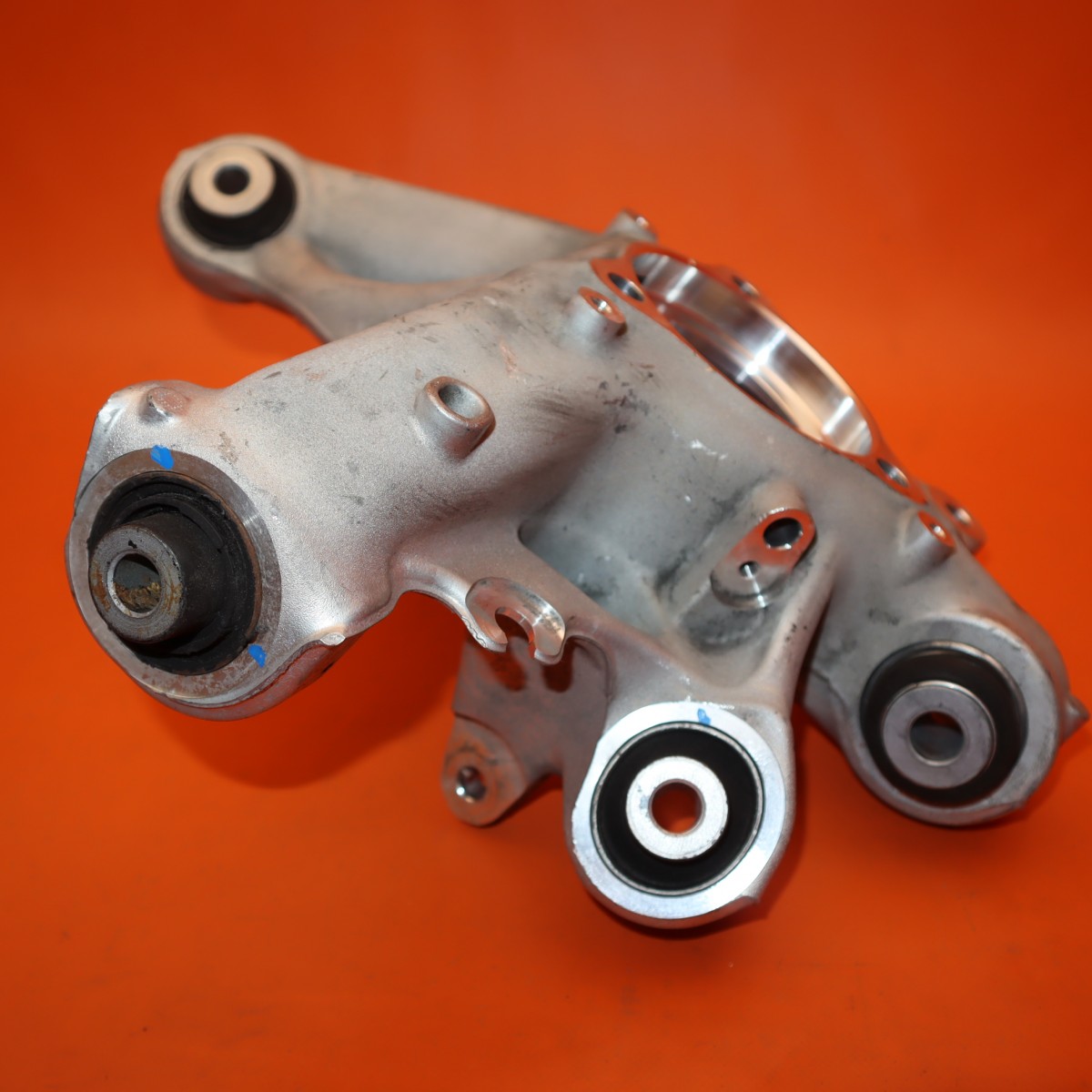 TESLA MODEL 3 KNUCKLE RIGHT REAR 2017 2018 2019 2020 2021 1044416-00-F ...