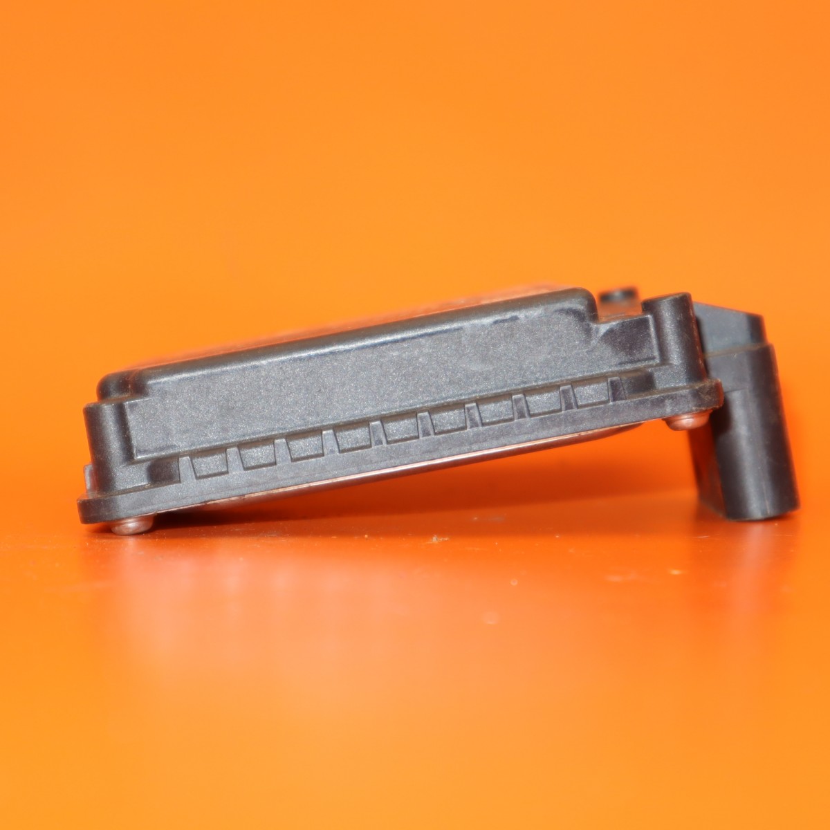 TESLA MODEL 3 RADAR SENSOR MODULE 2017 2018 2019 2020 1108647-00-D OEM