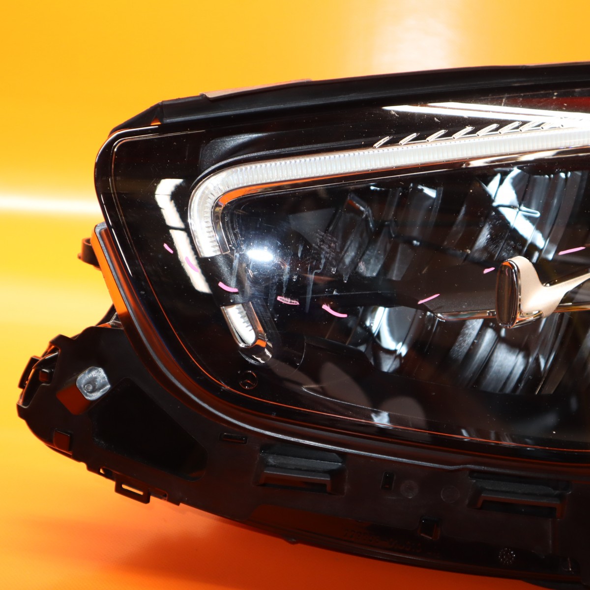 MERCEDES BENZ E350 HEADLIGHT LEFT DRIVER 2021 2022 LED A2139063710 OEM