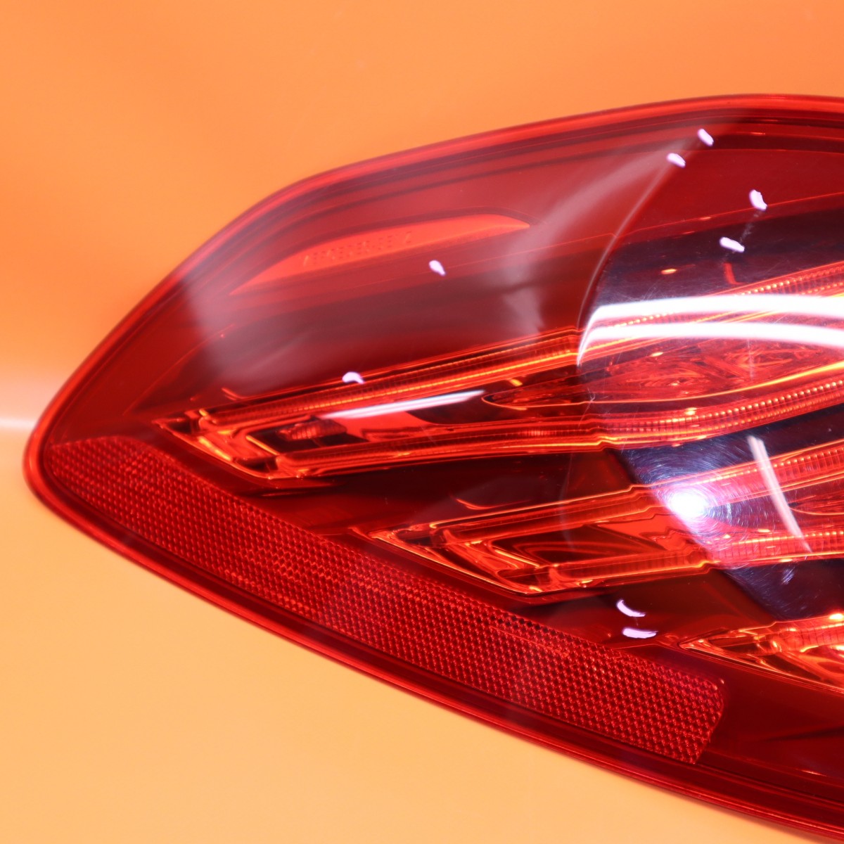 MERCEDES BENZ S550 TAIL LIGHT LEFT DRIVER 2014 2015