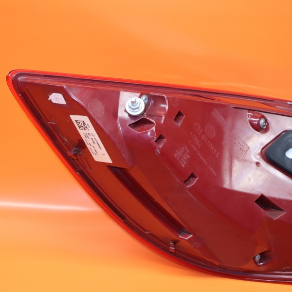 MERCEDES BENZ S550 TAIL LIGHT LEFT DRIVER 2014 2015