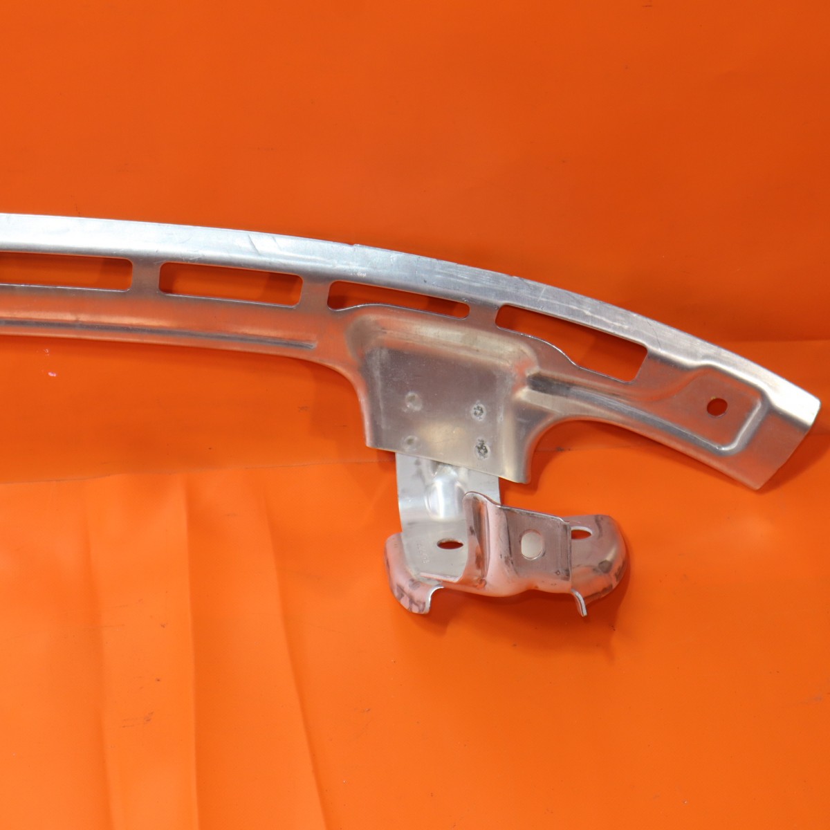 TESLA MODEL Y LOWER REINFORCEMENT FRONT BAR 2020 2021 2022 1505433-00-A OEM