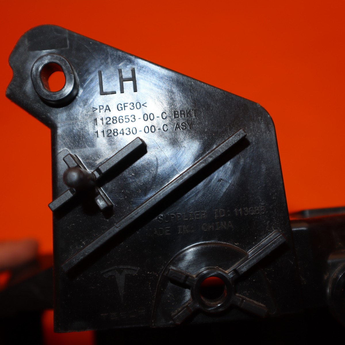 TESLA MODEL S RADAR SENSOR MOUNT BRACKET 2016 2017 2018 2019 2020 ...