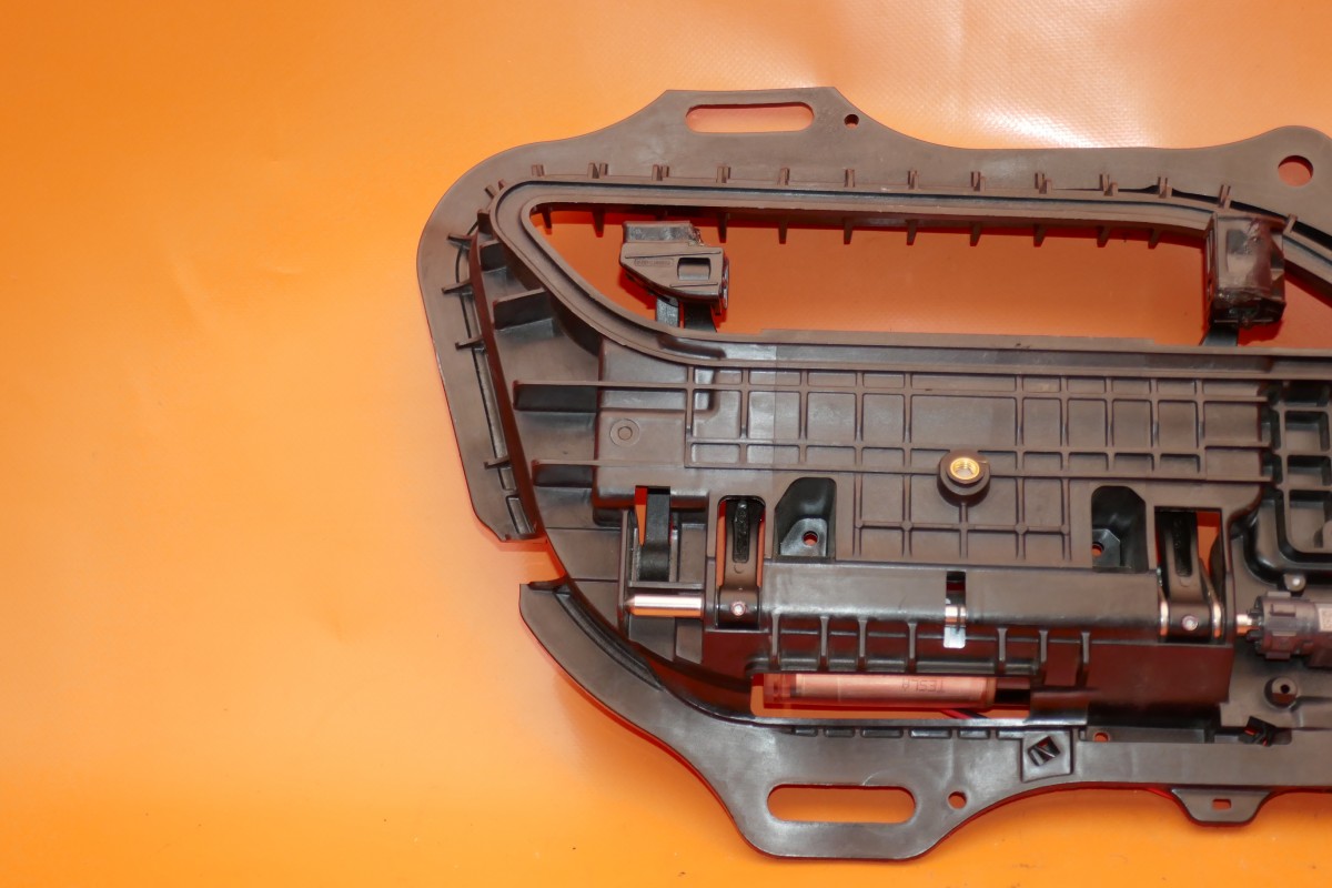 TESLA MODEL S DOOR HANDLE RIGHT REAR 2016 2017 2018 2019 2020 1135723 ...